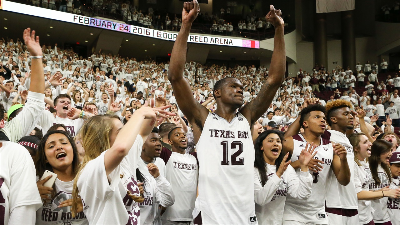 Photo Gallery: Aggies upset Kentucky in overtime thriller, 79-77 | TexAgs