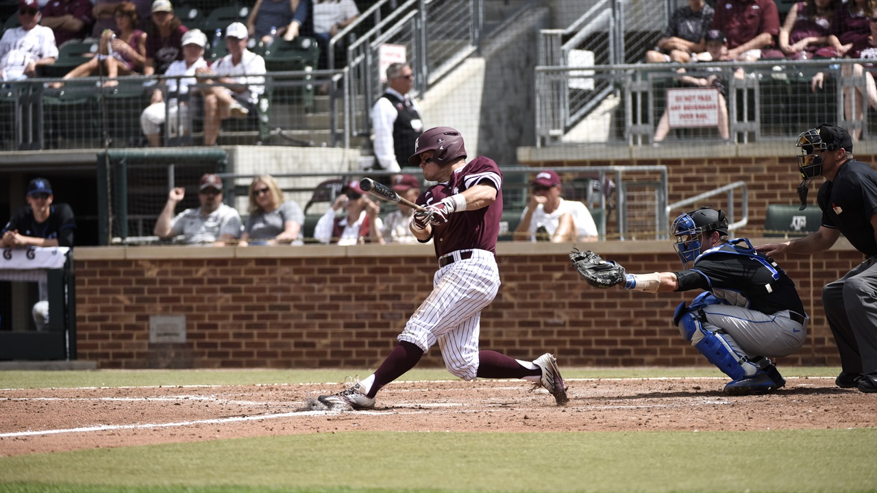 Baseball Photo Gallery: Kentucky 11, Texas A&M 7 | TexAgs