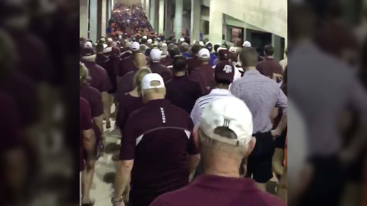 WATCH: Impromptu 'Spirit of Aggieland' breaks out as Aggies leave The ...
