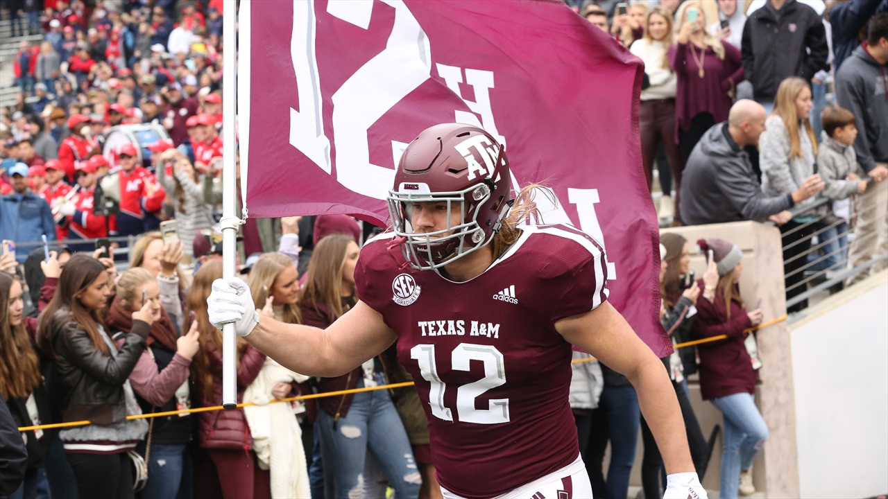 Catching up with former A&M captain, 12th Man Cullen Gillaspia | TexAgs