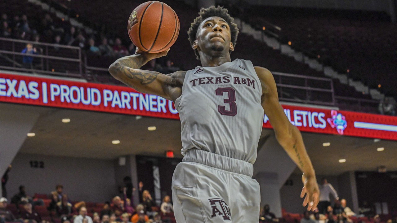 Photo Gallery: Texas A&M 64, Oregon State 49 | TexAgs