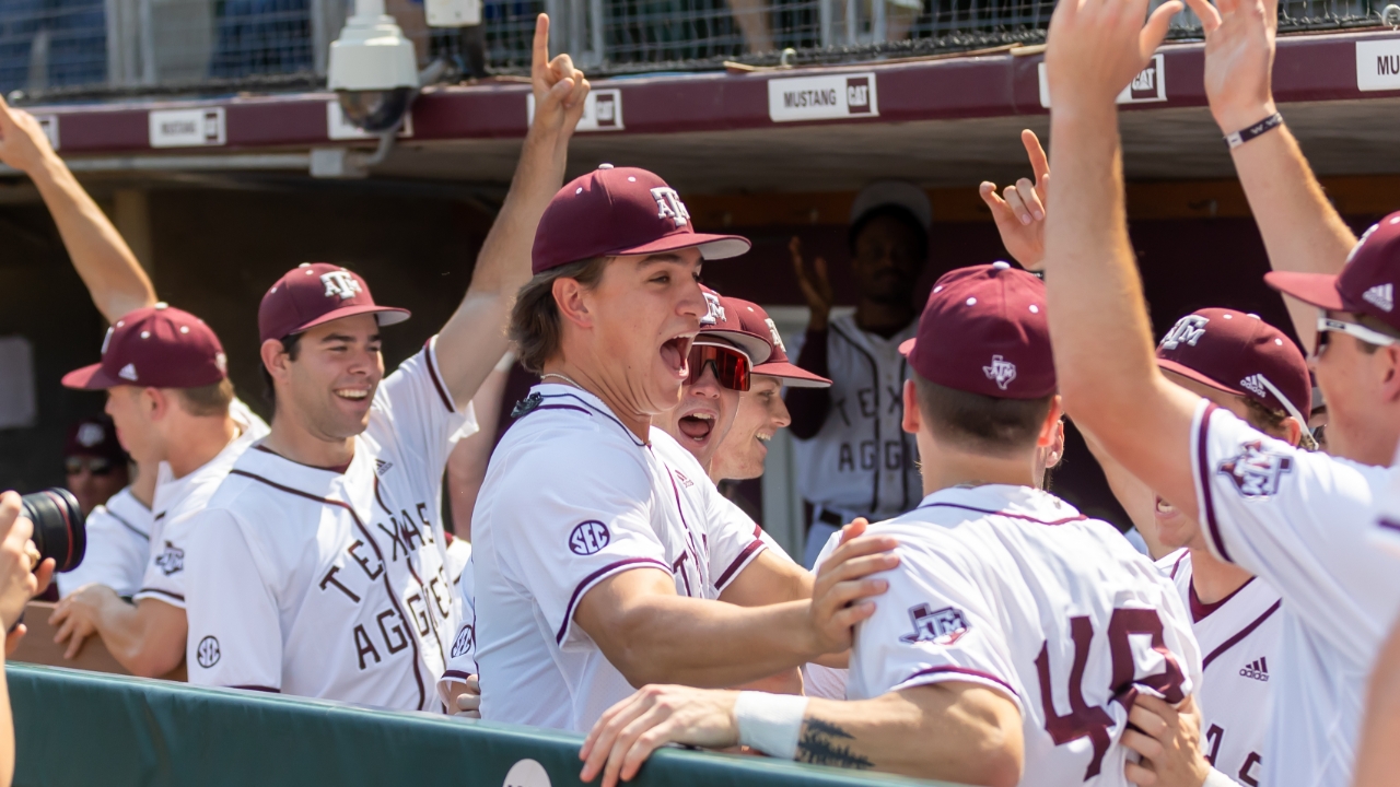 Photo Gallery: No. 15 A&M sweeps Northern Kentucky at Blue Bell Park ...