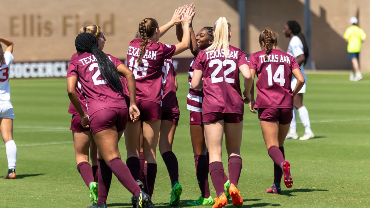 Photo Gallery: Texas A&M continues spring action at Ellis Field | TexAgs