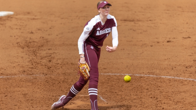 Madison Preston, Pitcher, | TexAgs