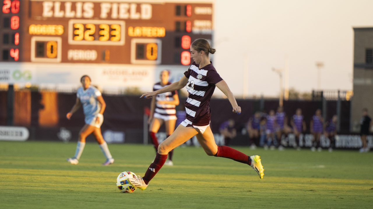 Photo Gallery: Texas A&M takes down LA Tech at Ellis Field, 2-0 | TexAgs
