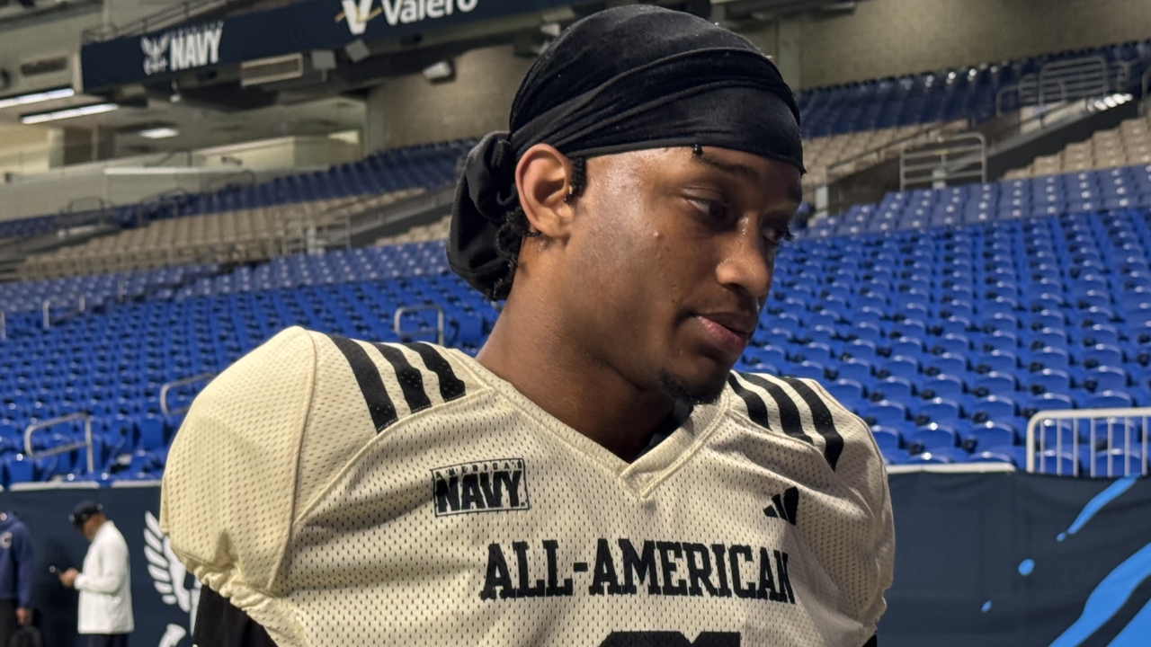 2027 TE Ahmad Hudson is building a connection with A&M's Derek Shay ...