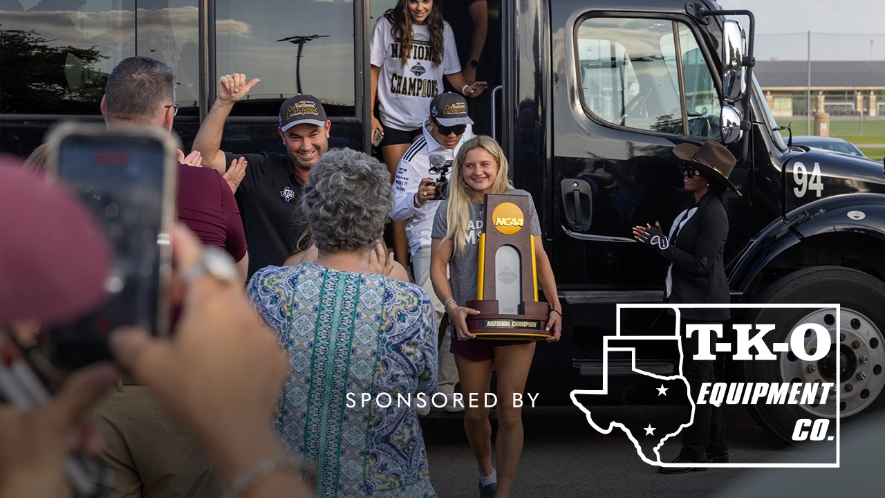 TKO Performance of the Week: Weaver's national champions | TexAgs